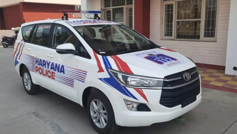 Attack On Police : भाइयों का झगड़ा सुलझाने गई पुलिस टीम पर हथौड़े से ...